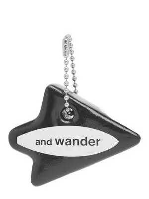 AND WANDER X Key Float - Black