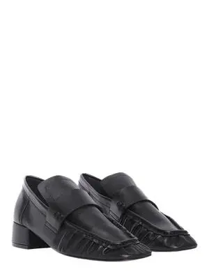 MAGUIRE Navas Leather Loafer - Black
