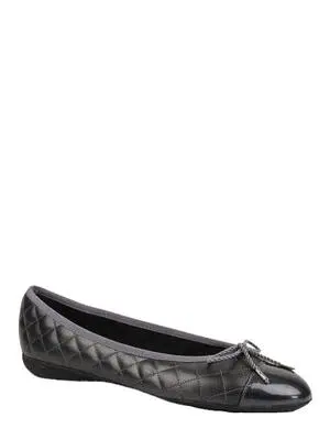 PAUL MAYER ATTITUDES Cap-Toe Quilted Ballerina Flat