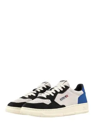 AUTRY Medalist Low Top Sneakers