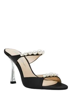 Betsey Johnson Pearly Sandal Black