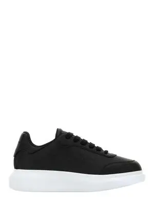Alexander McQueen Oversized Low-top Sneakers - Black