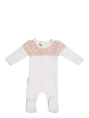 MANIÈRE Lace Yoke Footie White Mauve