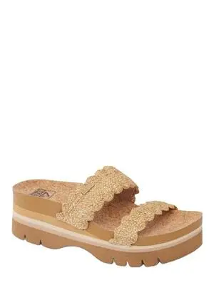 Reef Cushion Vista Higher Platform Sandals - Scalloped Tan