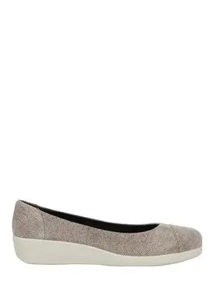 Fitflop Leather Ballet Flats - Beige
