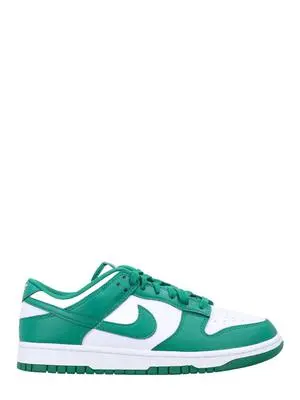 Nike Low Top Sneakers - Green