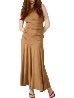 Steve Madden Jace Sleeveless Maxi Dress Toast