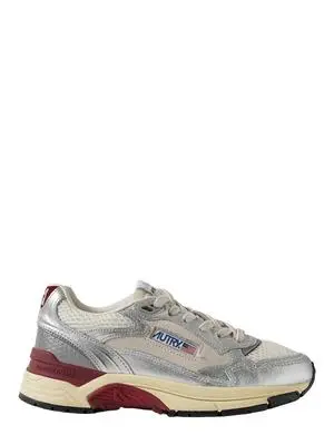AUTRY Hyperway Low Metallic Leather Sneakers - Silver
