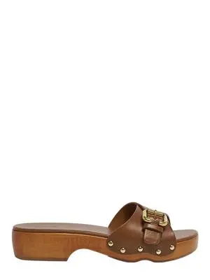 CHLOÉ Jeannette Leather Clog Sandals