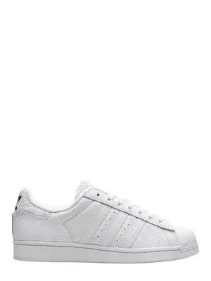 Adidas X Vitoria Superstar Adv Cloud /core Black Sneakers - White