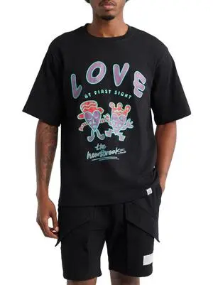 VIC GARCIA WORLD Love Together Again Graphic T-shirt - Black
