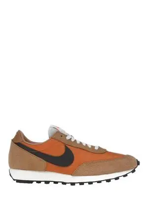 Nike Daybreak Sneakers - Flax/velvet Brown/monarch