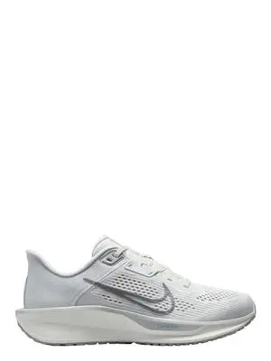 Nike Quest Athletic Sneakers - Grey