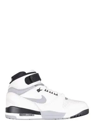 Nike Air Revolution Vntg Qs Sneakers - White