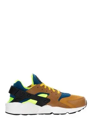 Nike Air Huarache Sneakers Brown