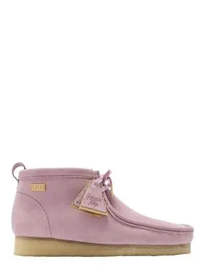 Clarks Ronnie Fieg X Wallabee Boot - Pink