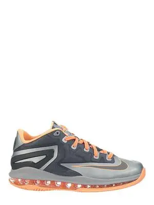 Nike Lebron 11 Low Gs Sneakers - Grey