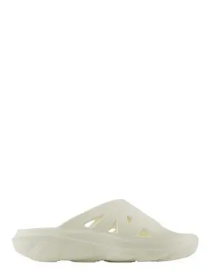 NEW BALANCE Fresh Foam Rcvry Slides - Cream