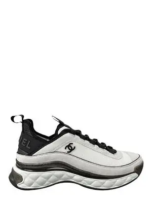 Chanel Velvet Calfskin And Mixed Fibers Sneakers - White