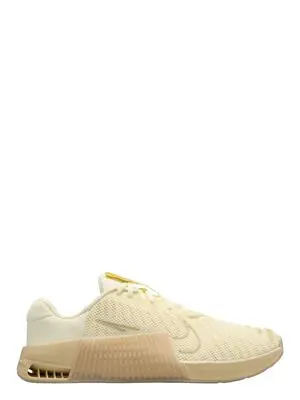 Nike Metcon Sneakers - Cream