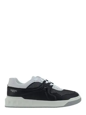 VALENTINO One Stud Low-Top Sneakers