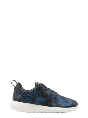 Nike Roshe Run Printed Sneaker - Blue