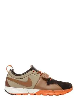 Nike Poler X Sb Trainerendor Sneakers - Brown
