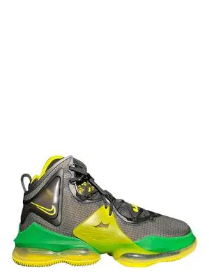 Nike LeBron 19 'Oregon Away' PE Black