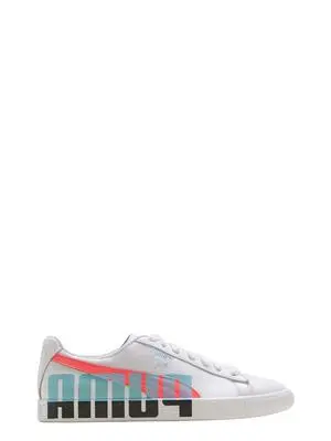 PUMA Clyde Logo Sneakers - White