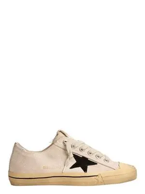 GOLDEN GOOSE V-star Sneaker - White
