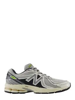 NEW BALANCE 860v2 Sneakers - White