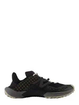 NEW BALANCE Minimus Trail Sneakers - Black