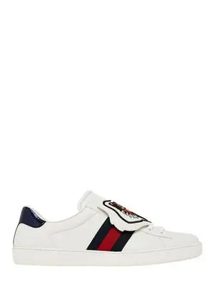 Gucci Ace Low Top Sneakers With Tiger Patch - White