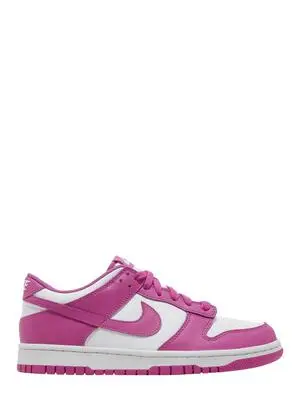 Nike Dunk Low Top Sneakers - Pink