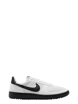 Nike Wmns Field General 82 Sneakers - White