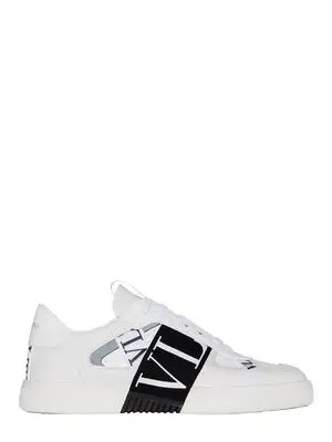 Valentino Garavani Vl7n Low Top Sneakers - White