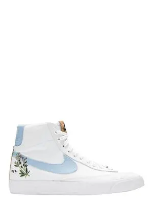 Nike Blazer Mid '77 Se Gs Sneakers - White