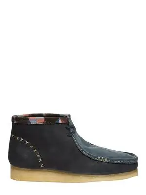 Clarks End. X Wallabee Boots - Blue