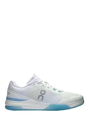 On The Roger Advantage Pro Sneakers - White
