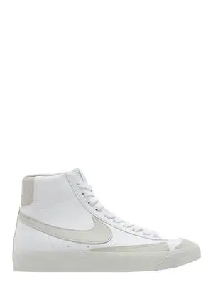 Nike Blazer Mid '77 Se Gs Sneakers - White