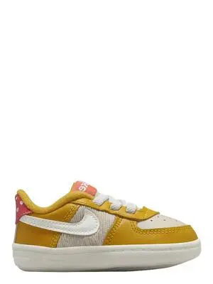 Nike Force Cb Sneakers - Yellow