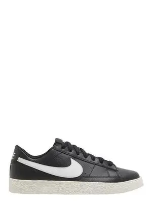 Nike Blazer Low Gs Sneakers - Black