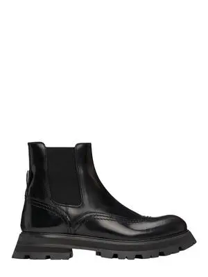 ALEXANDER MCQUEEN Alexander McQueen Wander Chelsea Ankle Boot