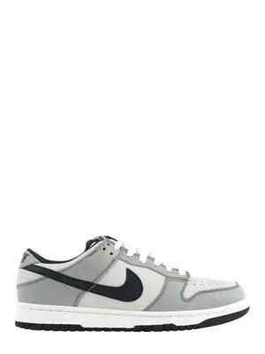 Nike Dunk Low Pro B Sneakers - Grey