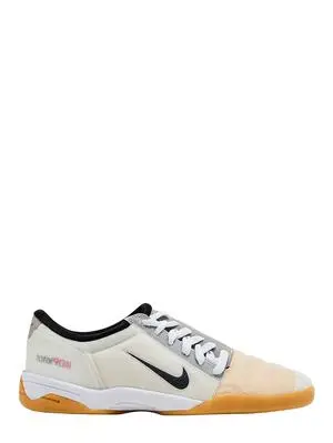 Nike Total 90 Sneakers - White