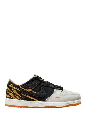 Nike Dunk Low PS 'God Of Wealth' Sneakers Black