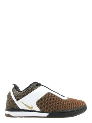 Nike Zoom Tre Sneakers - Brown