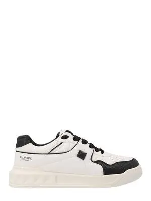 Valentino Garavani One Stud Low-top Sneakers - White