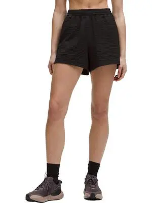 Lululemon Relaxed High-Rise Hiking Short Black