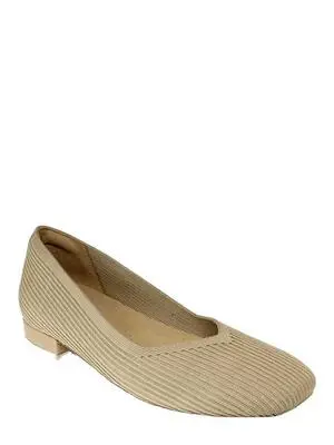 DAVID TATE Union Square Toe Pump - Taupe